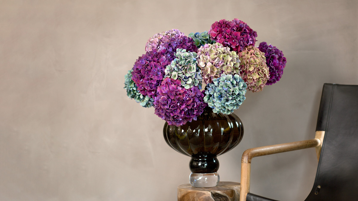 Interflora Huddinge Blomsteraffär | Skicka blommor